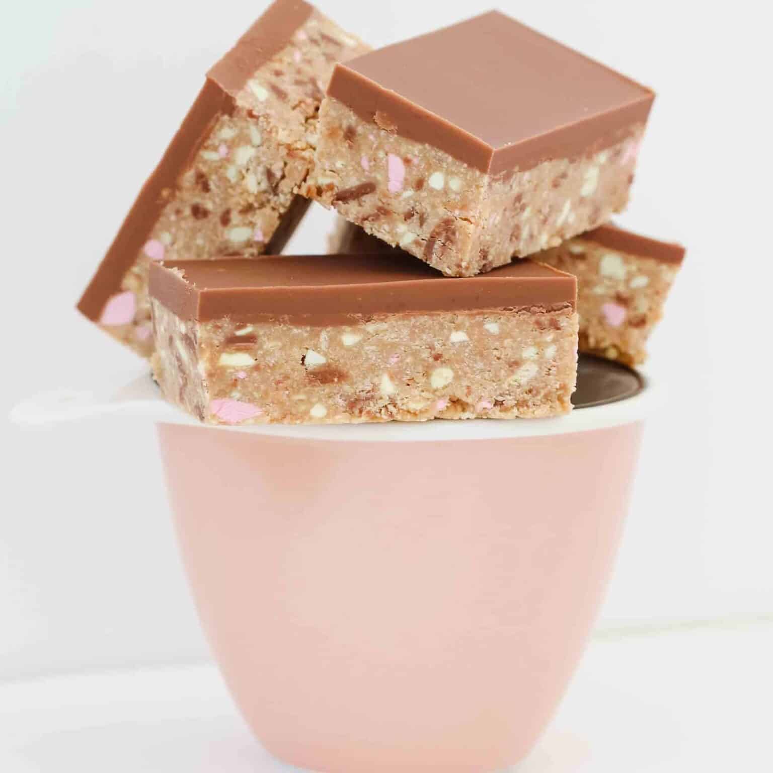 How To Cut Perfect Slices | Tips, Tricks & Recipes - Bake Play Smile