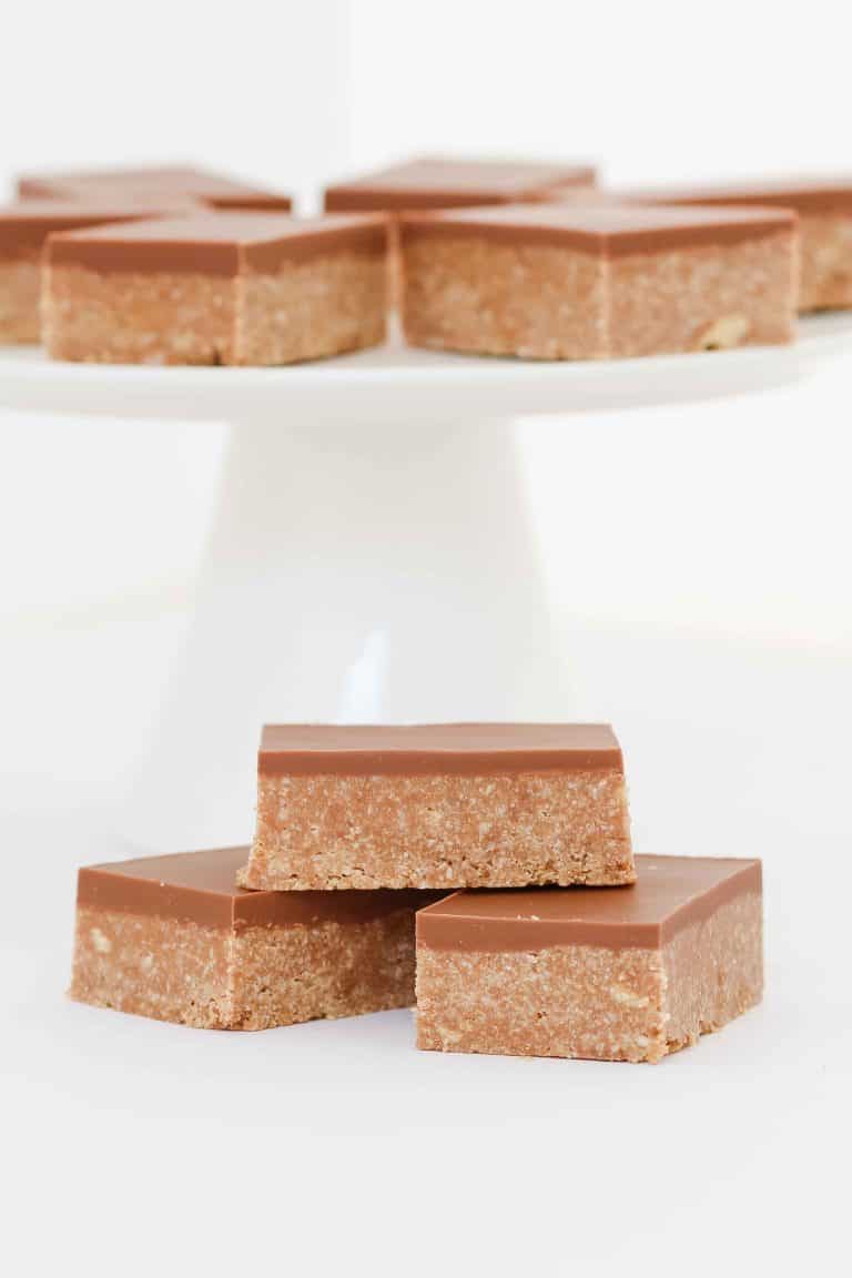 Caramello Slice | 10 Minute No-Bake Recipe - Bake Play Smile