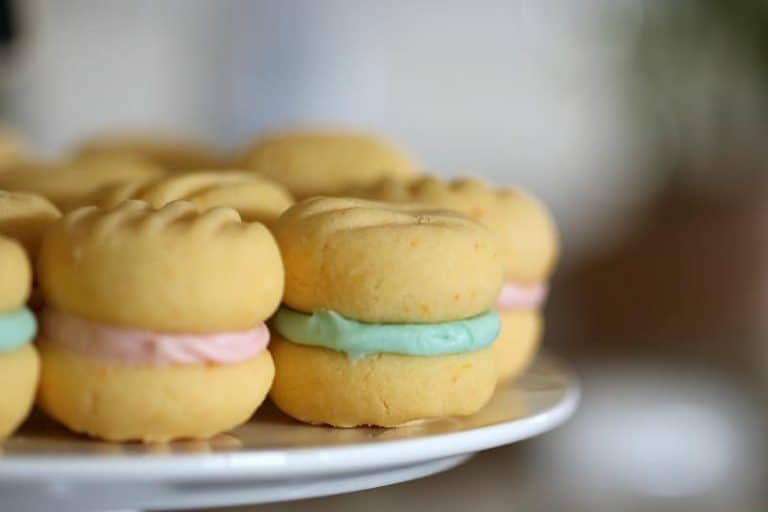 Yo Yo Biscuits | Classic Recipe - Bake Play Smile