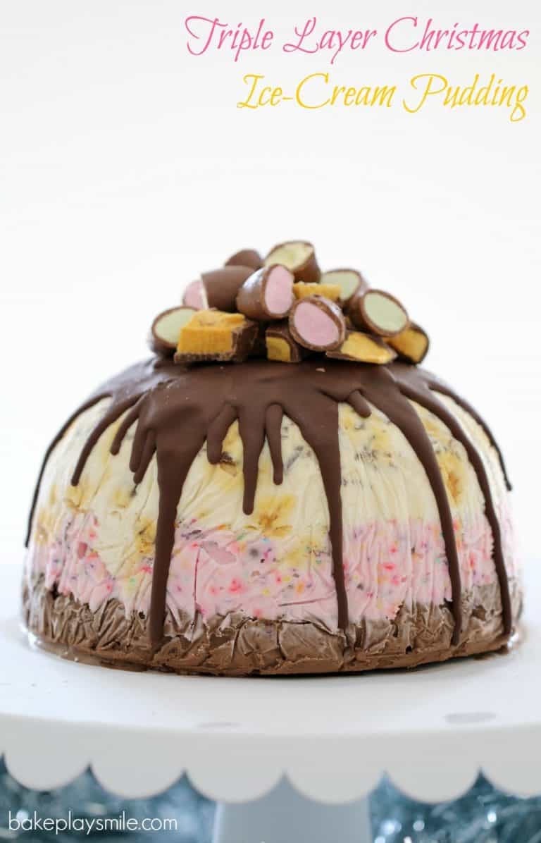 Christmas Chocolate Ripple Cake Wreath | Caramel & Nutella - Bake Play ...