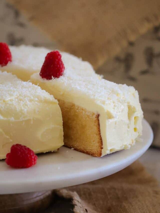 Chocolate Mud Cake - Bake Play Smile