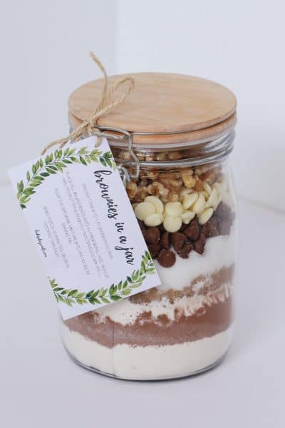 Brownies in a Jar | Homemade Gift with FREE Printable Gift Tag - Bake ...