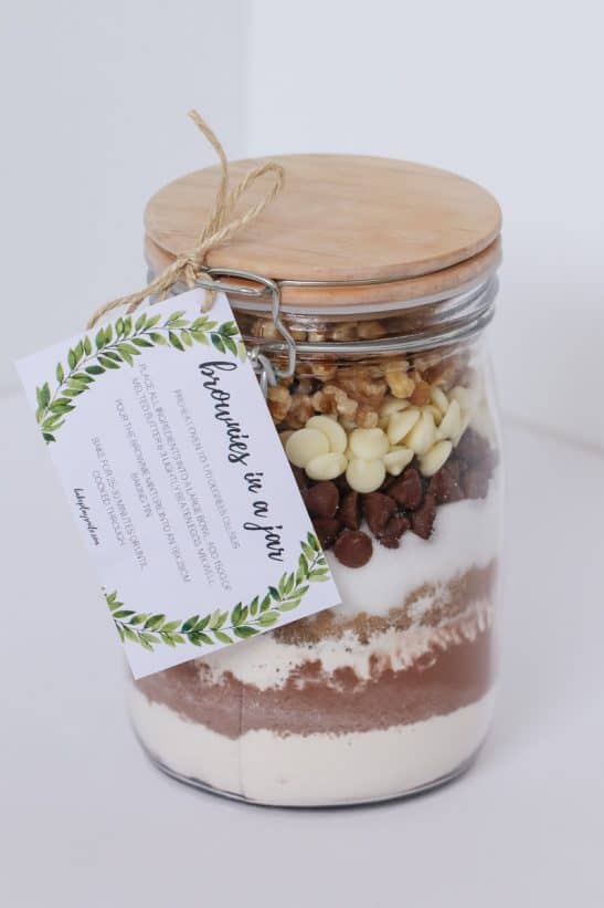 Brownies in a Jar | Homemade Gift with FREE Printable Gift Tag - Bake ...
