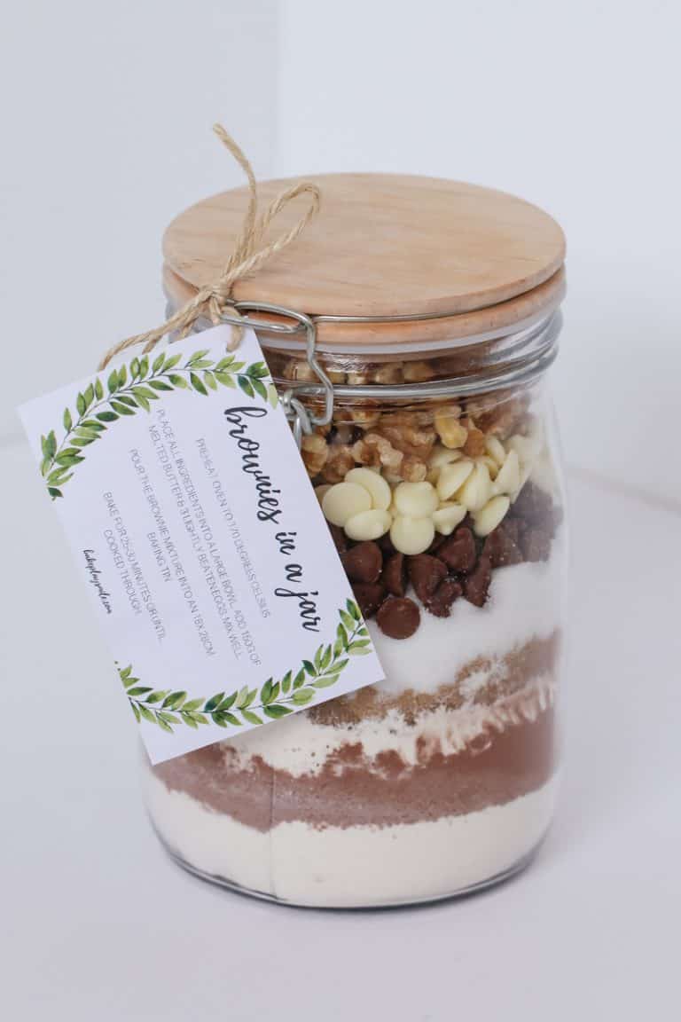Brownies in a Jar | Homemade Gift with FREE Printable Gift Tag - Bake ...