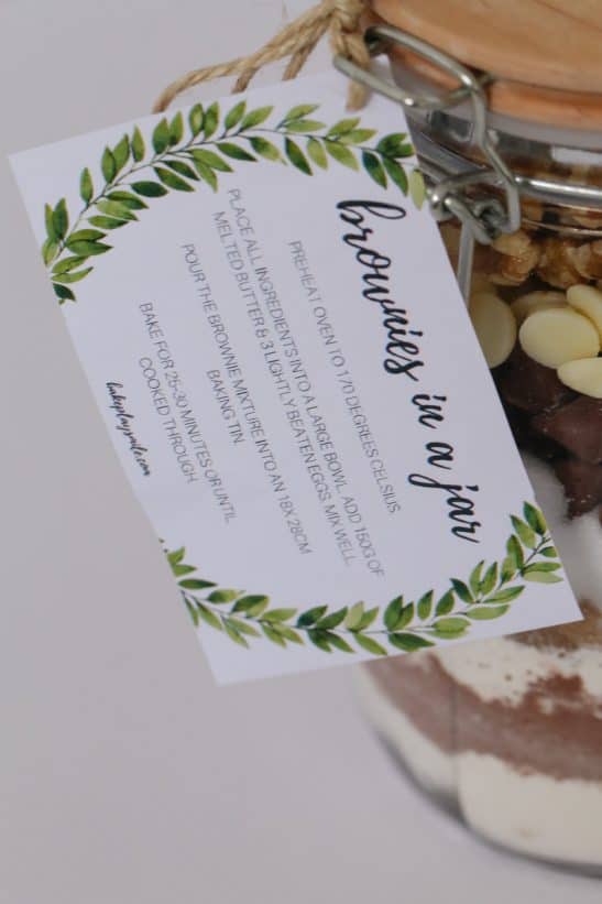 Brownies in a Jar | Homemade Gift with FREE Printable Gift Tag - Bake ...