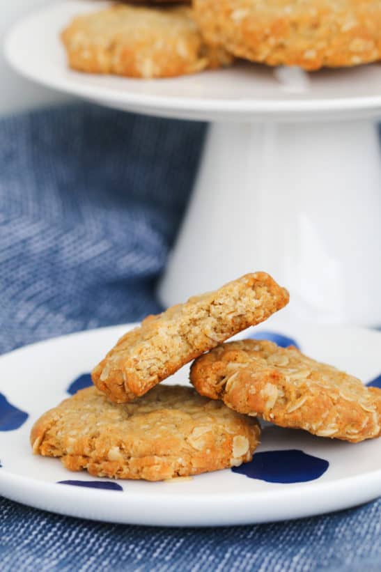 ANZAC Biscuits | Classic Recipe - Bake Play Smile