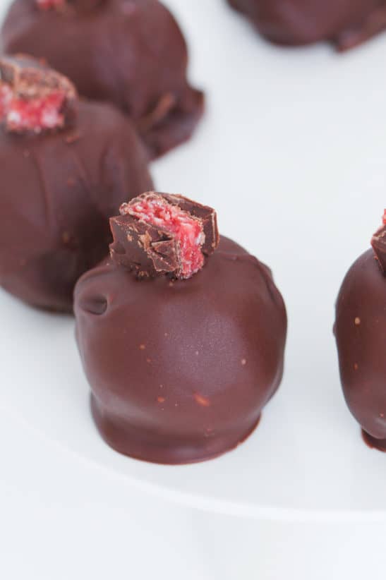 Cherry Ripe Balls | No-Bake Recipe - Bake Play Smile