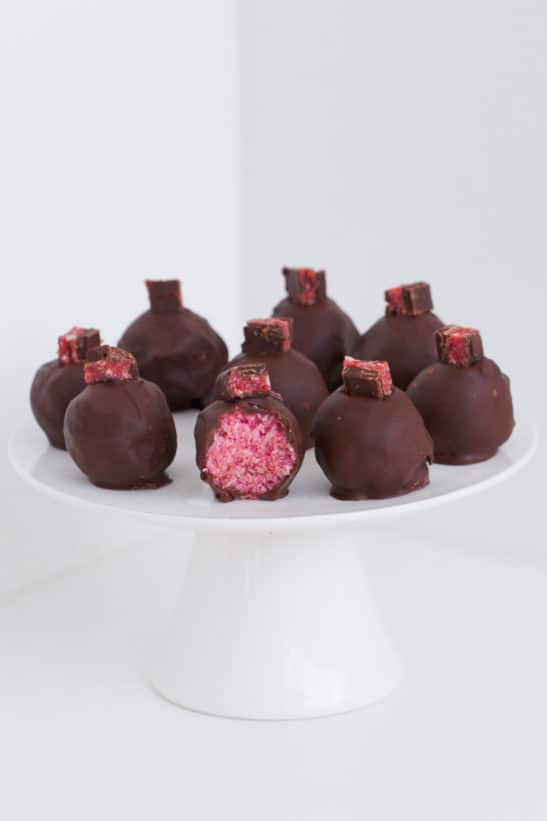 Cherry Ripe Balls | No-Bake Recipe - Bake Play Smile