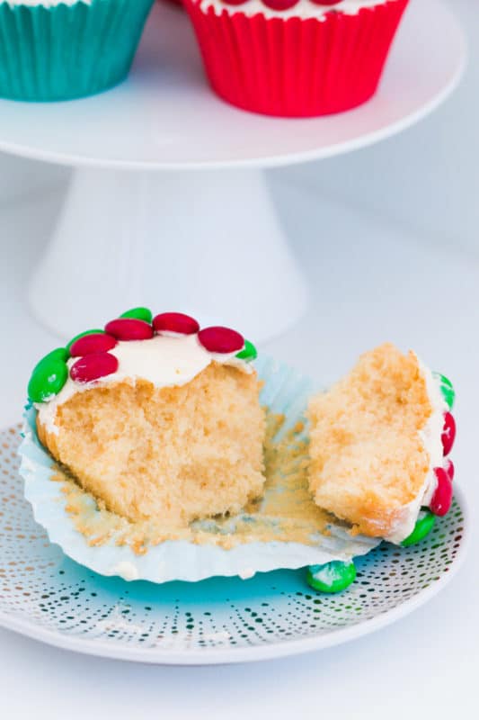 Christmas Cupcakes - Bake Play Smile