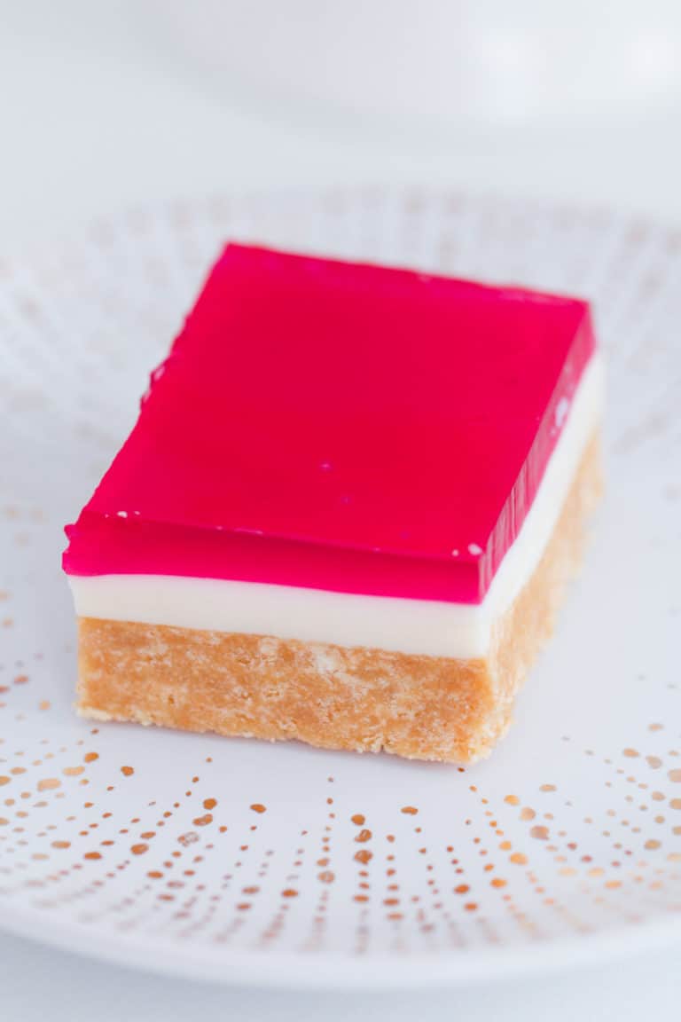Easy Jelly Slice - Bake Play Smile