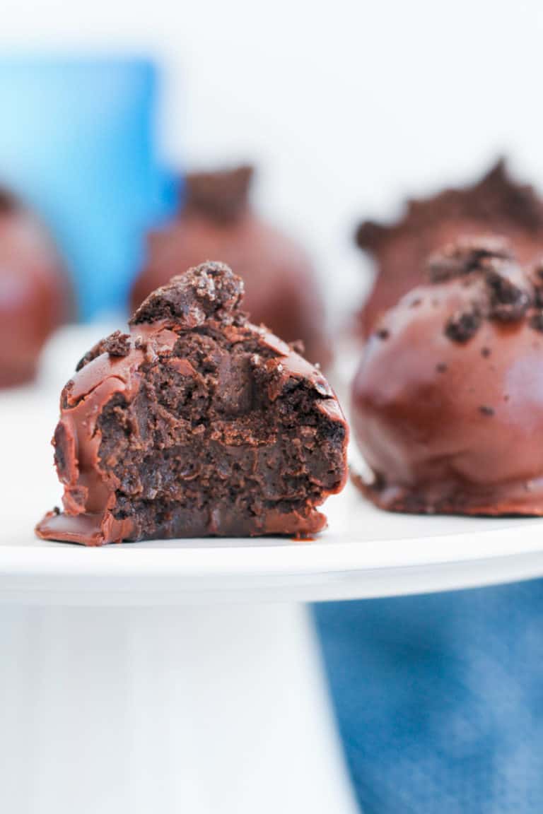 Oreo Truffles | 3 Ingredients - Bake Play Smile