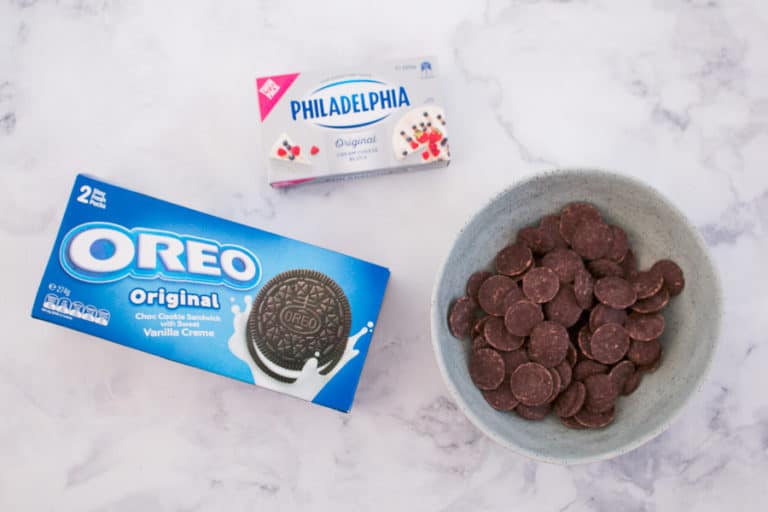 Oreo Truffles | 3 Ingredients - Bake Play Smile