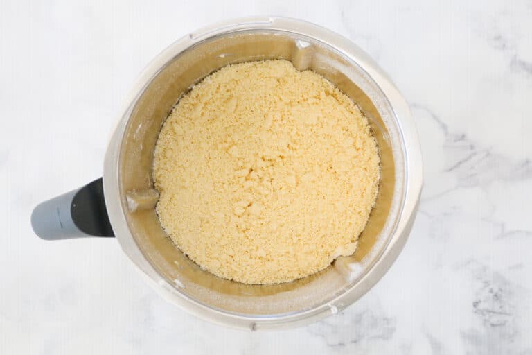 3 Ingredient Quiche Crust - Bake Play Smile