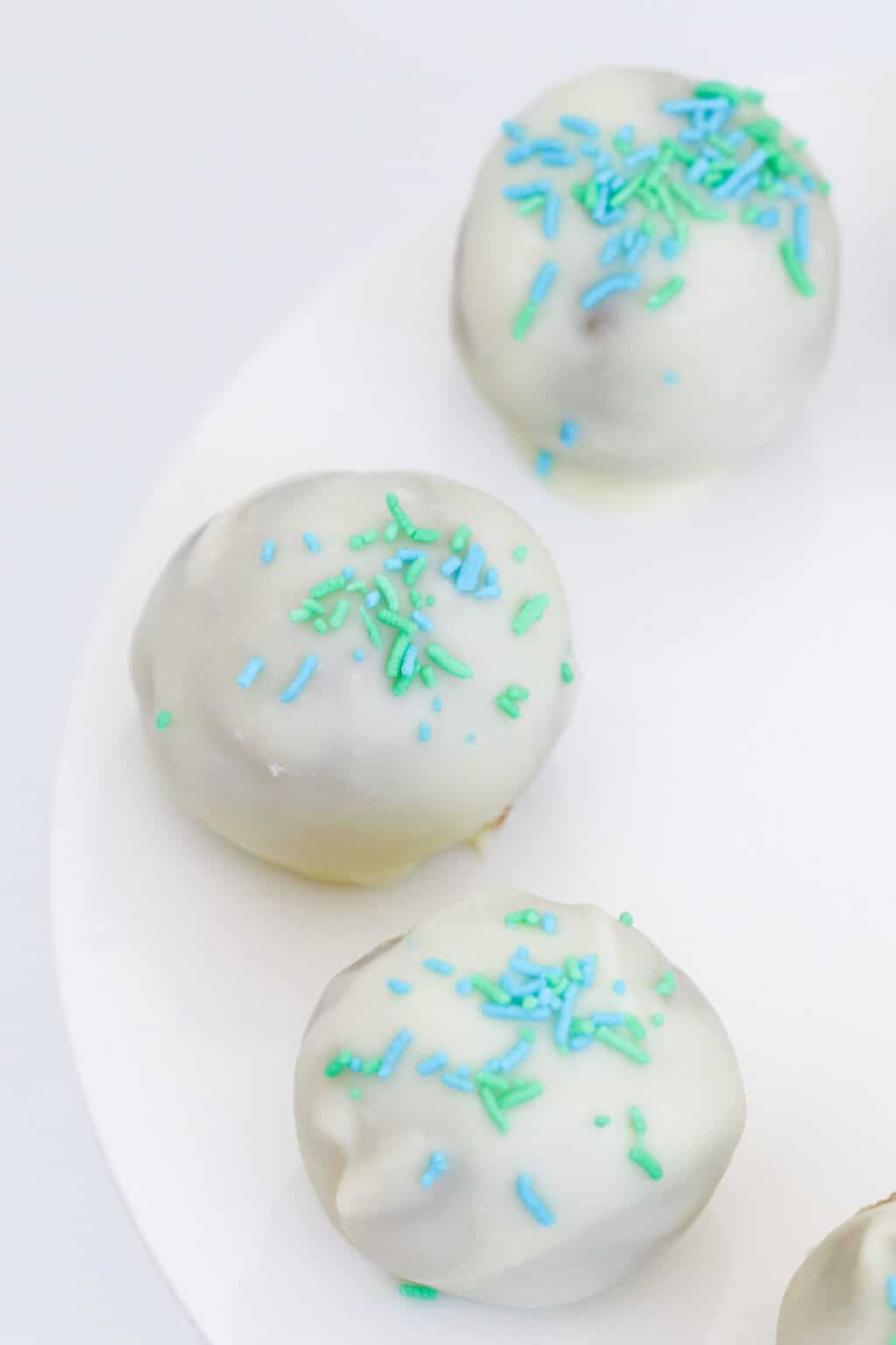 Peppermint Crisp Tim Tam Balls - Bake Play Smile