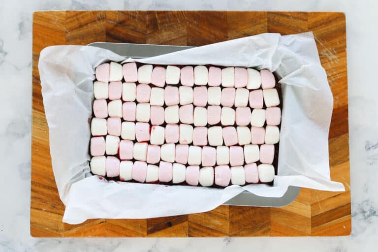 Wagon Wheel Marshmallow Slice - Bake Play Smile