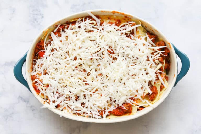 Easy Beef Lasagne - Bake Play Smile
