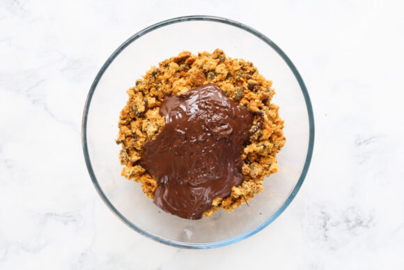 Mini Christmas Puddings - Bake Play Smile