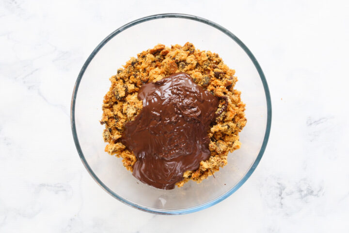 Mini Christmas Puddings - Bake Play Smile