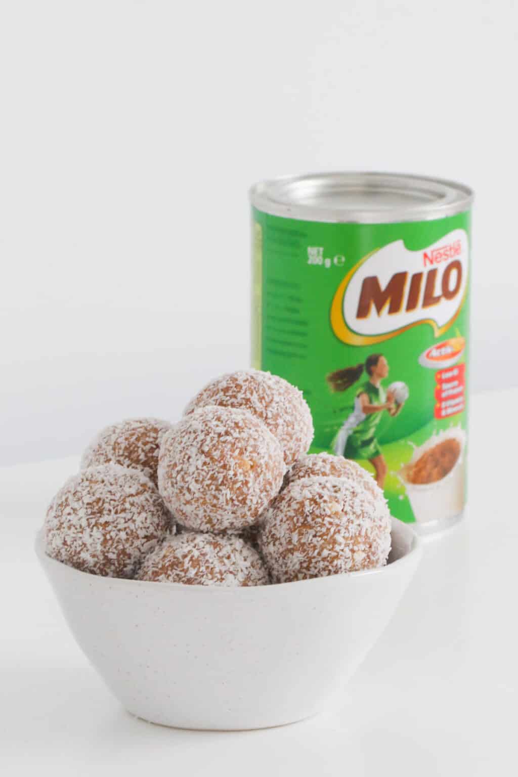Milo Balls | 4 Ingredient Recipe - Bake Play Smile