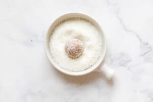 Milo Balls | 4 Ingredient Recipe - Bake Play Smile