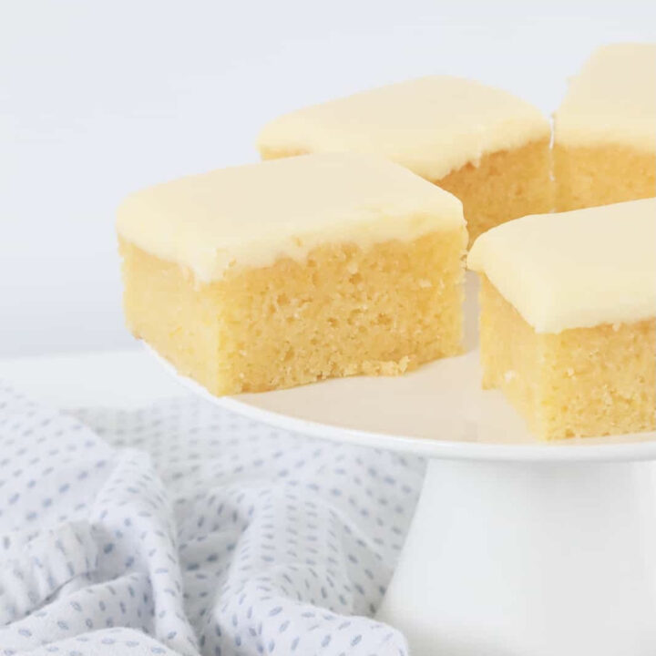 25+ Delicious & Sweet Lemon Recipes - Bake Play Smile
