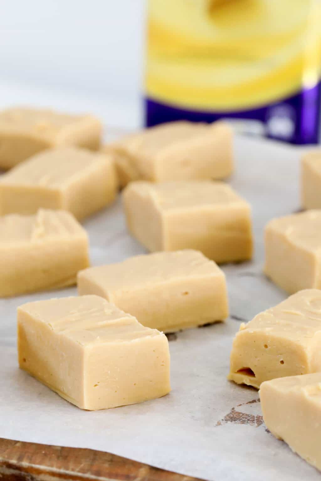 Caramilk 2 Ingredient Fudge - Bake Play Smile
