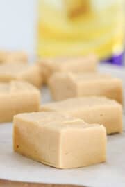 Caramilk 2 Ingredient Fudge - Bake Play Smile