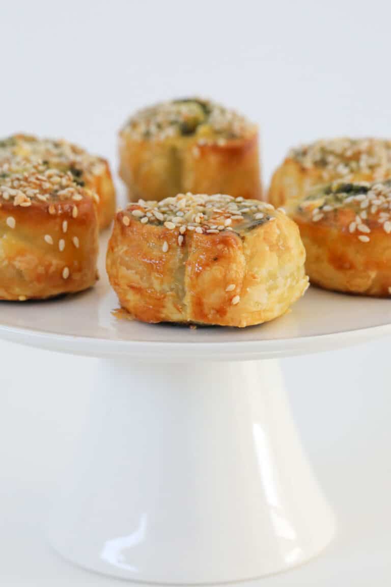 Puff Pastry Scrolls (Spinach & Feta Pinwheels) - Bake Play Smile