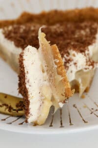 Easy Banoffee Tart | No Bake Recipe - Bake Play Smile