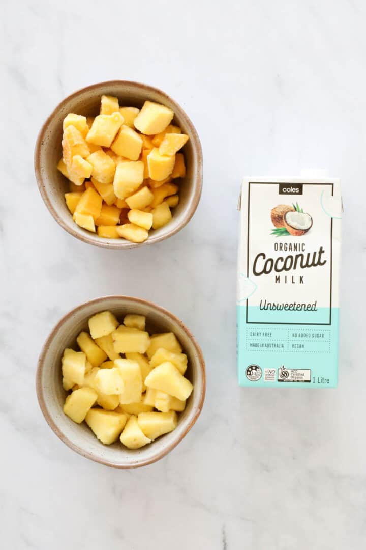 Mango Pineapple Smoothie | 3 Ingredients - Bake Play Smile