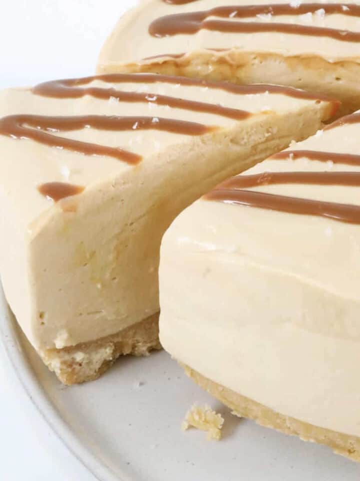 No-Bake Mango Cheesecake - Bake Play Smile