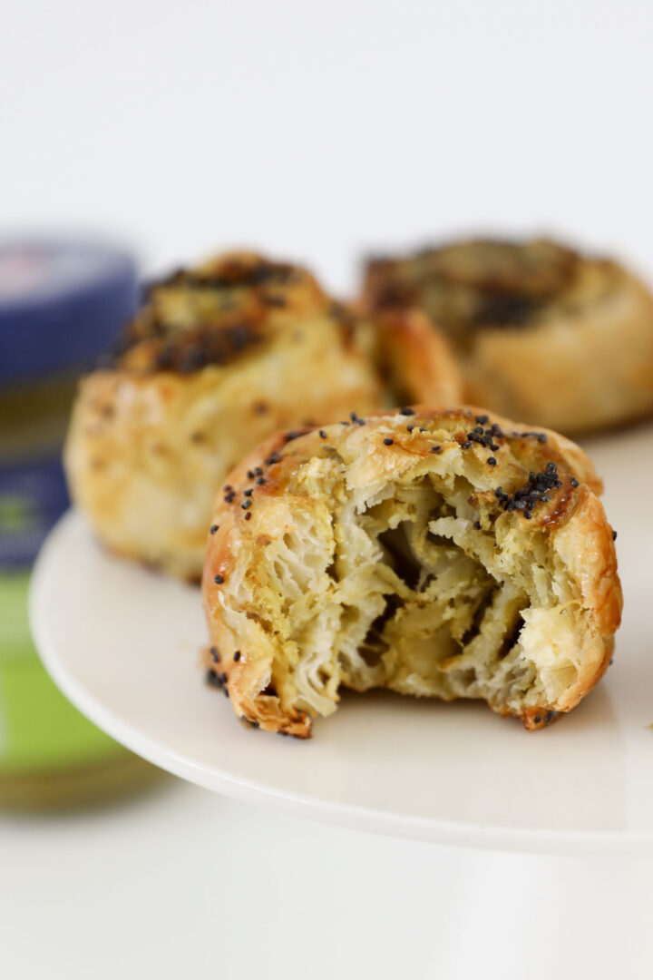 Pesto & Cream Cheese Pinwheels - Bake Play Smile