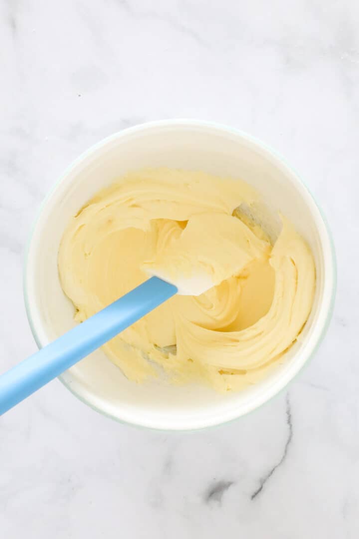 Melting Moments | Classic Australian Recipe - Bake Play Smile