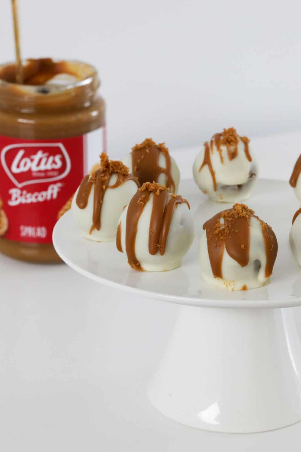 4 Ingredient Biscoff Truffles - Bake Play Smile