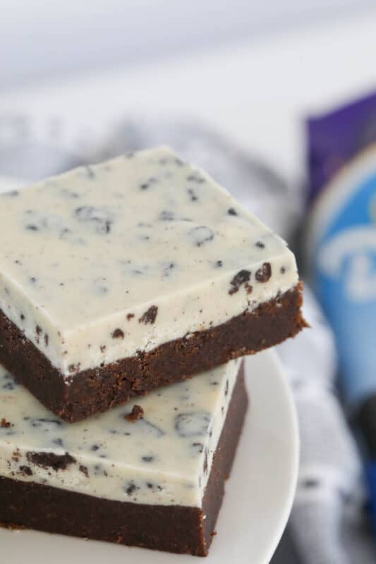 5 Ingredient Cookies & Cream Slice | No-Bake - Bake Play Smile