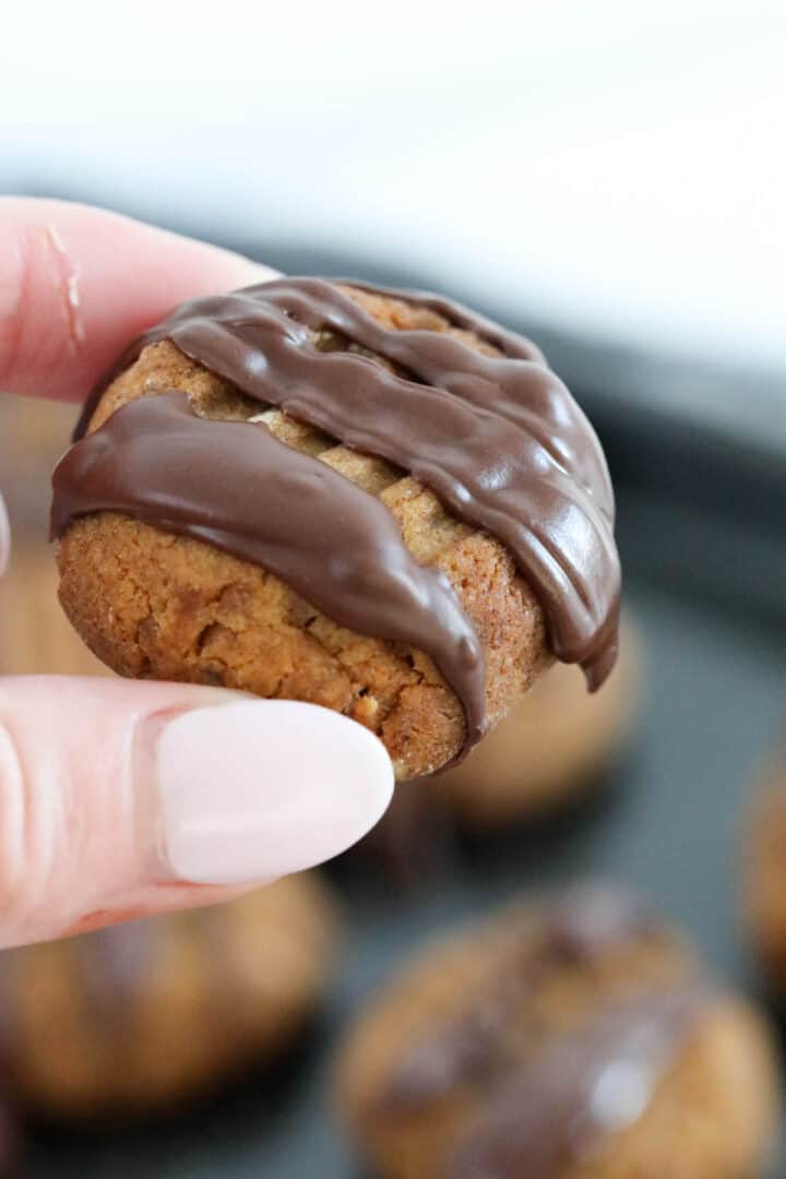 Sticky Date Cookies | Egg-Free Recipe - Bake Play Smile