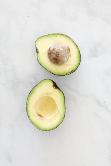 The BEST Homemade (Cafe Style) Smashed Avocado Recipe - Bake Play Smile