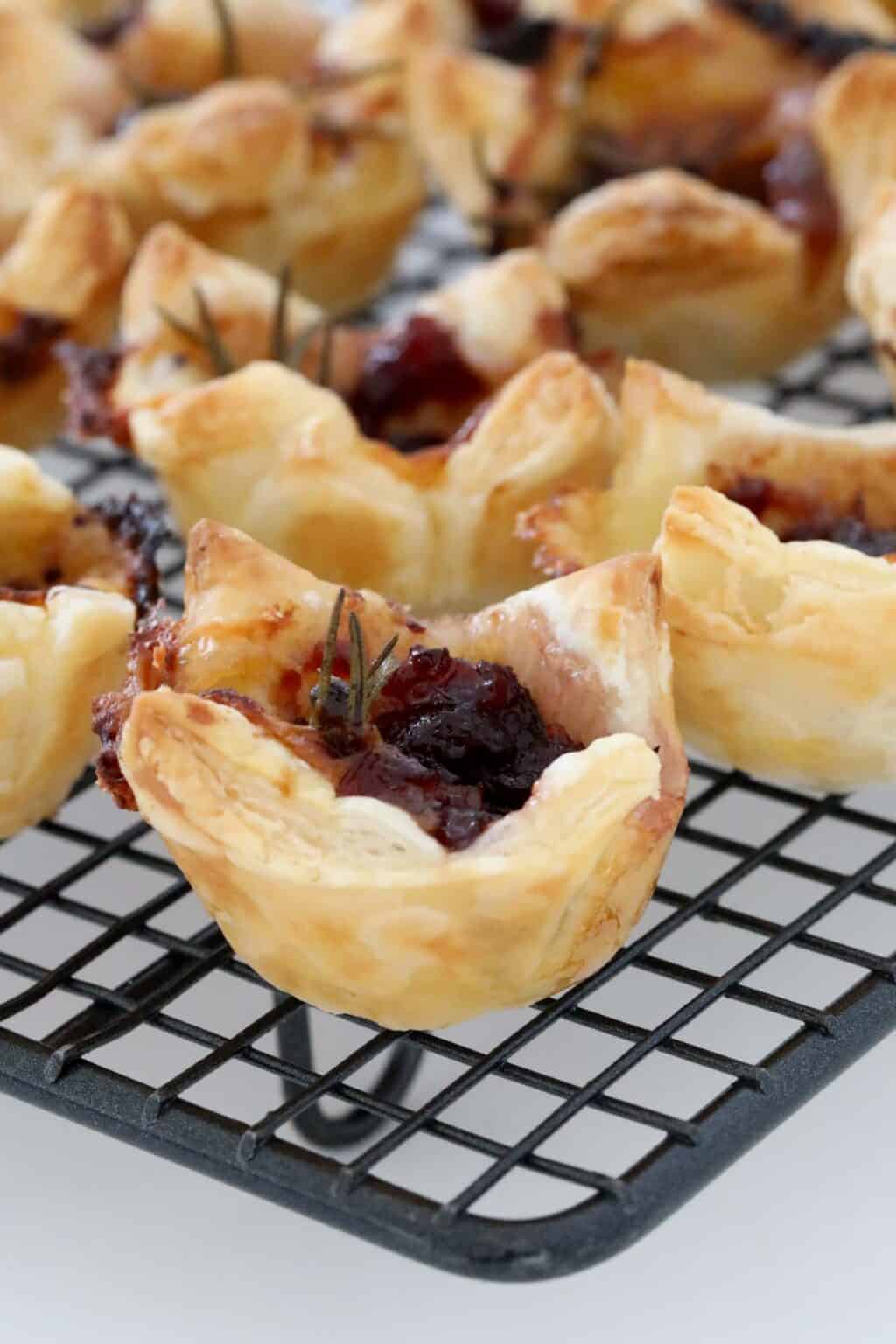 3 Ingredient Brie & Cranberry Puff Pastry Bites - Bake Play Smile