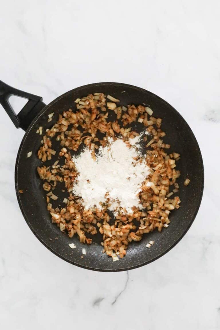 Creamy Beef Mince Pasta | 35 Minute Midweek Winner! - Bake Play Smile