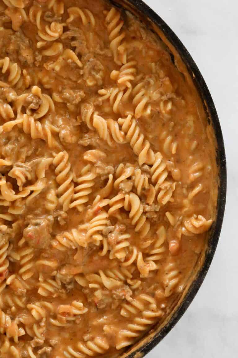 Creamy Beef Mince Pasta | 35 Minute Midweek Winner! - Bake Play Smile