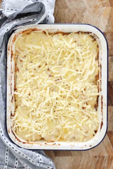 Creamy French Onion Potato Bake | Easy 6 Ingredient Recipe! - Bake Play ...