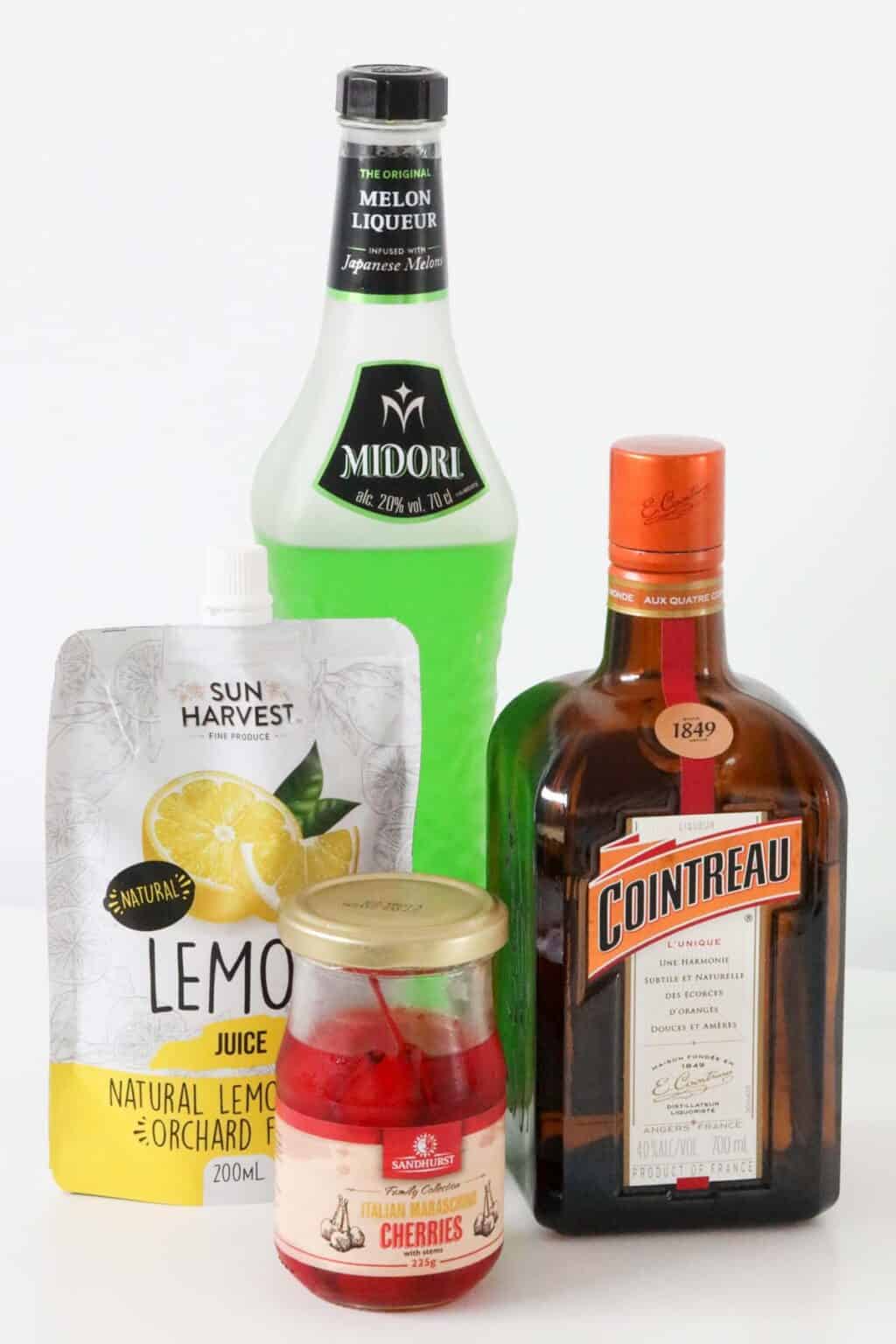 Classic Japanese Slipper Cocktail | Ready In 2 Minutes! - Bake Play Smile