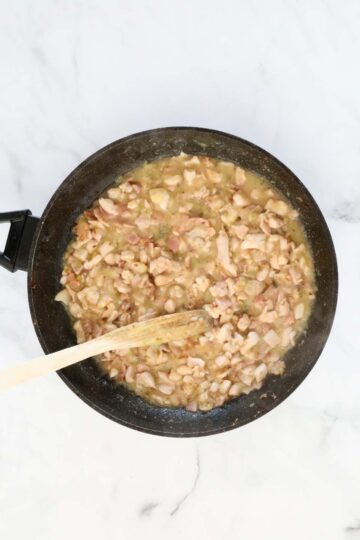 The BEST Creamy Bacon & Chicken Vol Au Vent Recipe - Bake Play Smile