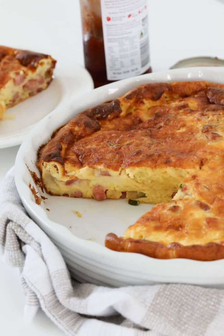 Impossible Quiche | 6 Ingredient Bacon & Cheese Crustless Quiche - Bake ...