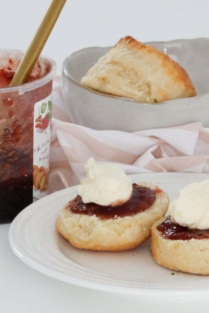 Super Easy Thermomix Scones | The BEST and EASIEST Recipe! - Bake Play ...