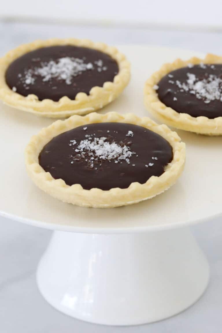 Mini Chocolate Tarts | 4 Ingredients - Bake Play Smile