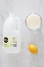 How To Make Buttermilk With Just 2 Ingredients... In 5 Minutes! - Bake ...