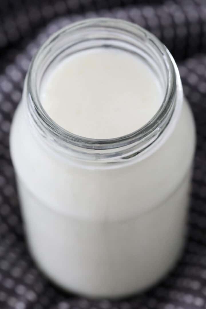 How To Make Buttermilk With Just 2 Ingredients... In 5 Minutes! - Bake ...