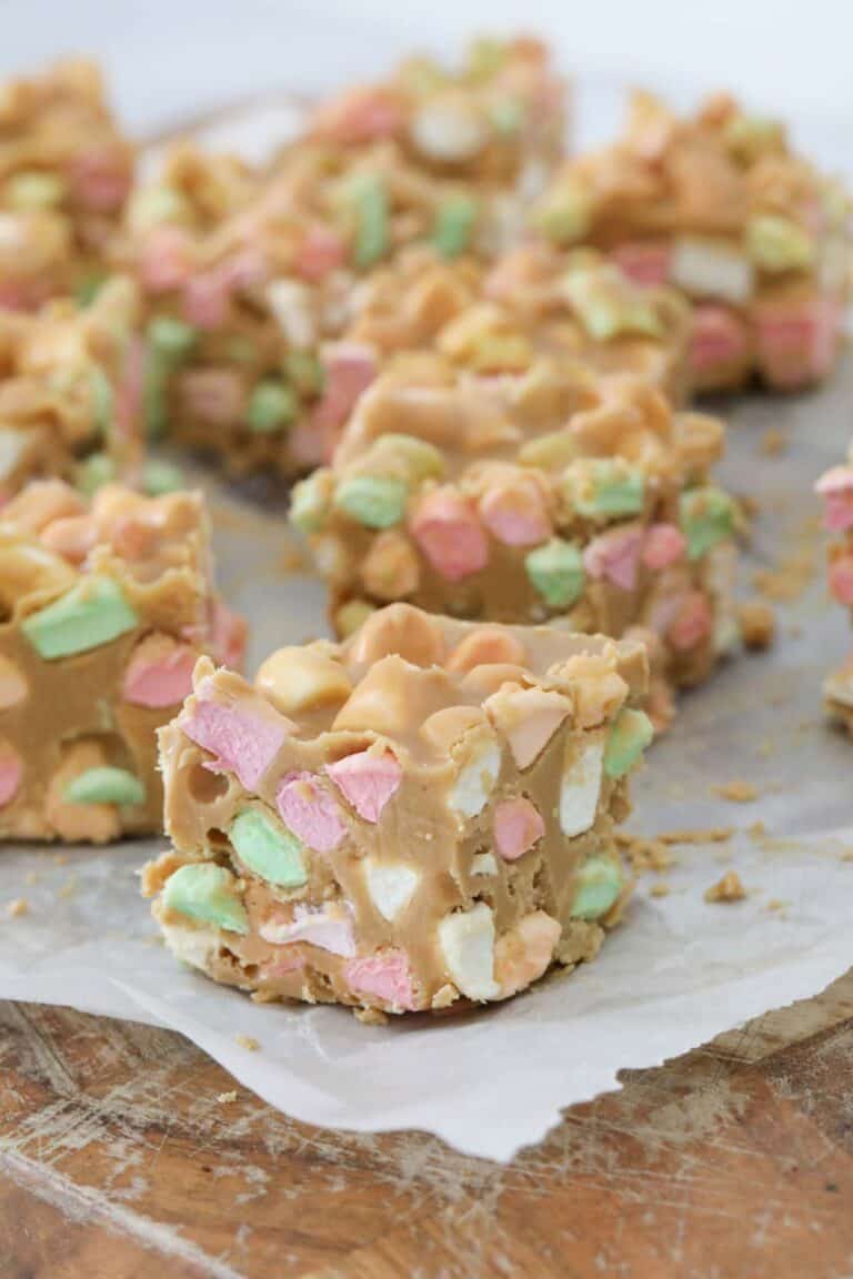 4 Ingredient Peanut Butter Marshmallow Squares | No Bake Recipe - Bake ...