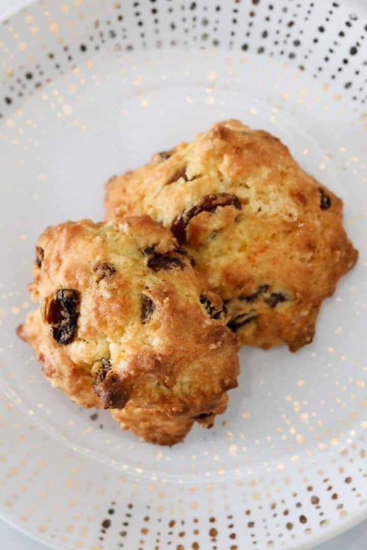Easy Rock Cakes Recipe | Traditional Rock Buns - Bake Play Smile